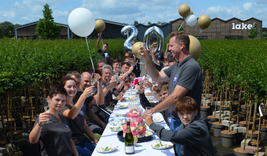 Lakei Boomkwekerijen in Lottum bestaat 20 jaar