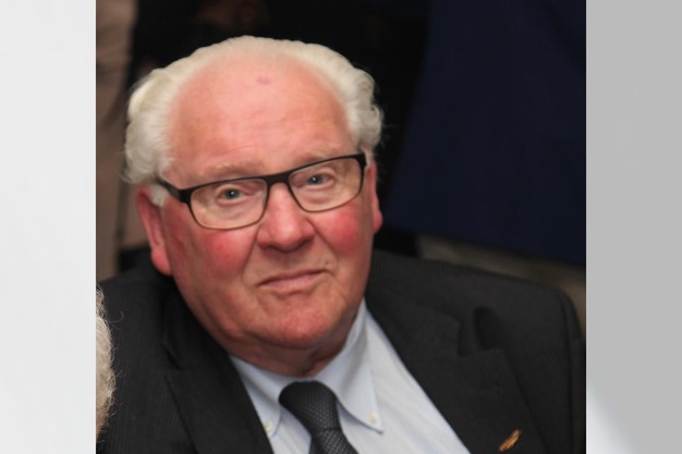 In memoriam Piet Breewel