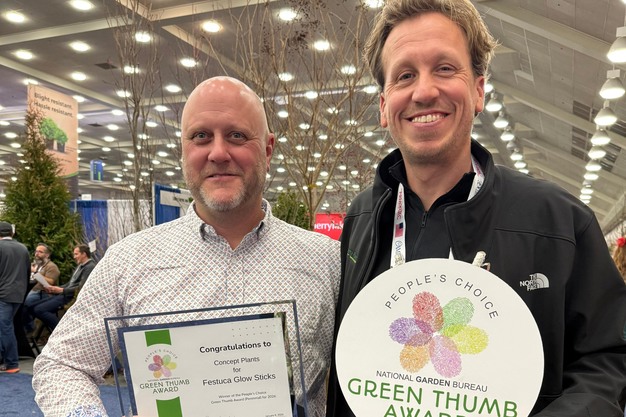 Festuca Glow Sticks en Encore Autumn Kiss winnen Green Thumb Awards
