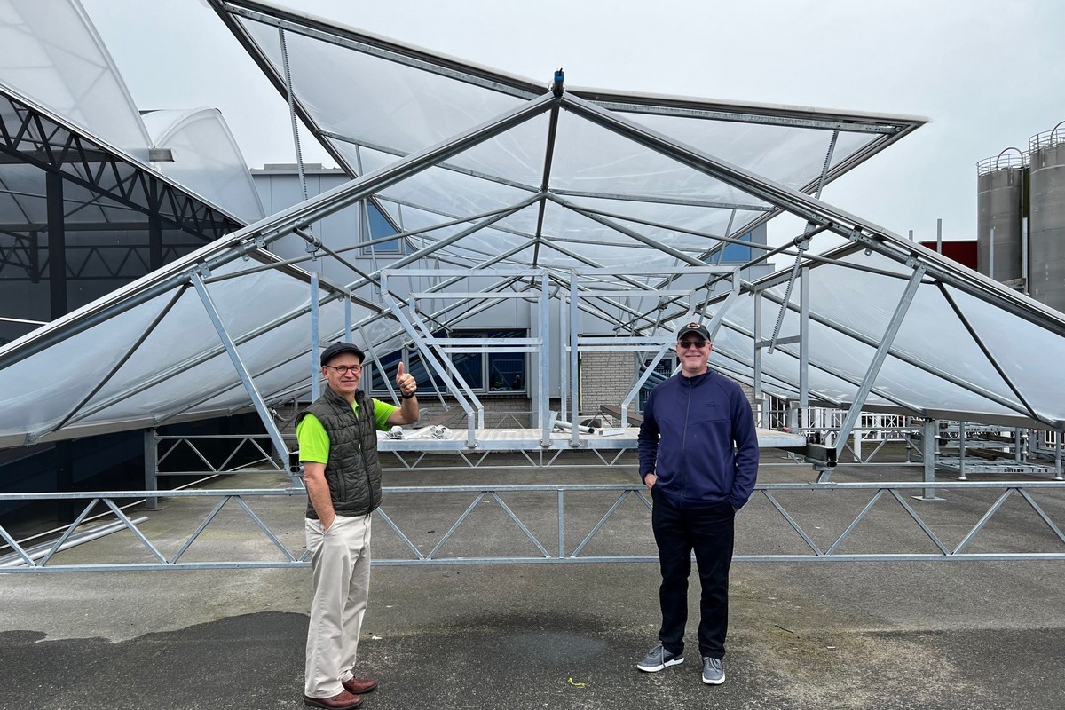 Slim toepassen van folie zorgt voor veiligere en snellere kassenbouw